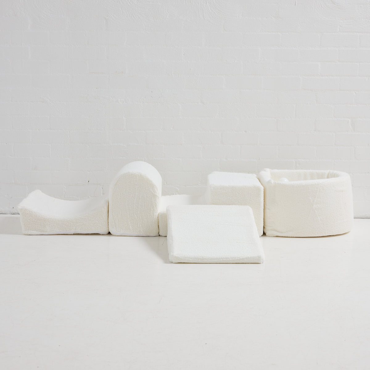 Boucle Soft Play Set With Mini Ball Pit + 50 Transparent Balls – The ...